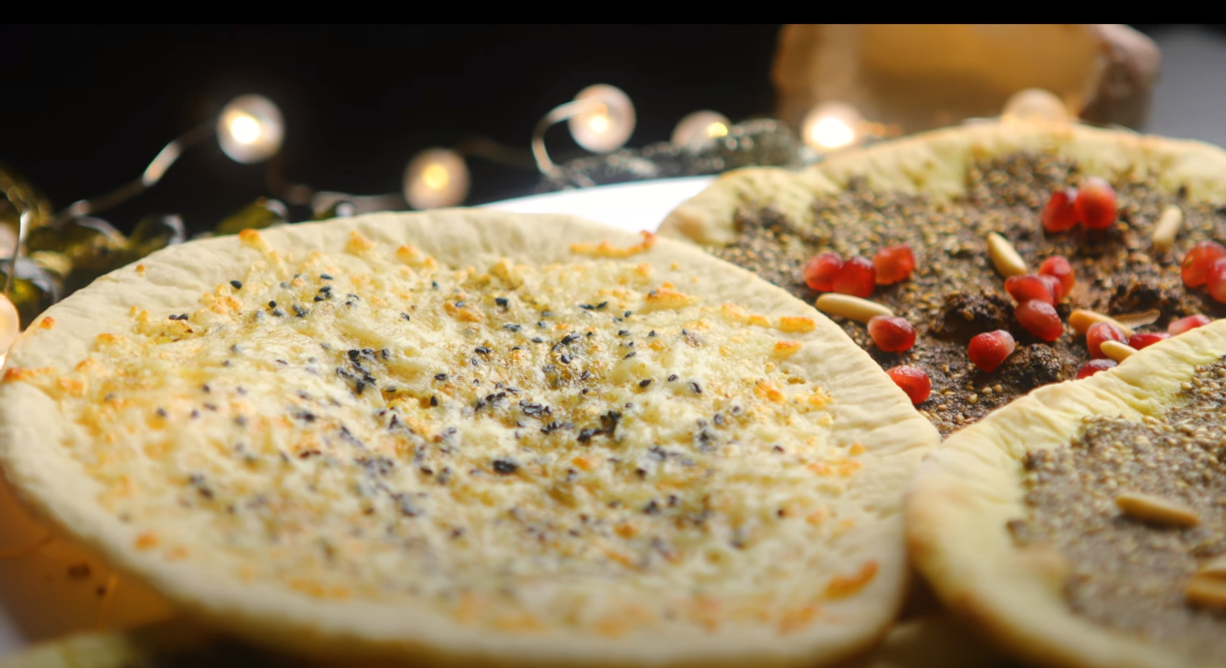 Manakeesh Recipe - How To Make Mnakish - Cooking With Guru